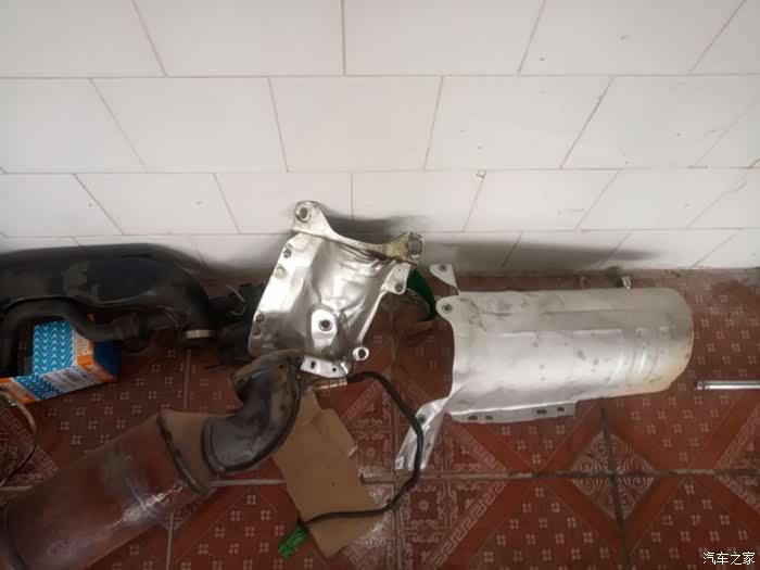 【图】成都群车友c4l1.6t发动机机油滤芯座子漏油处理_雪铁龙C4L论坛_汽车之家论坛